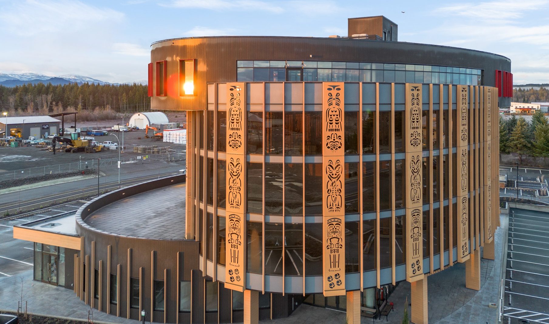 We Wai Kai Nation Administrative Building - WA Architects